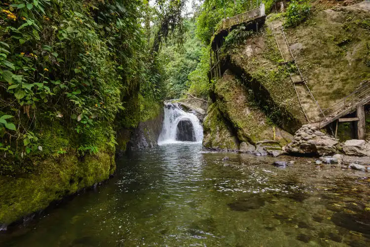 Mindo Turismo de Aventura - Equaventours